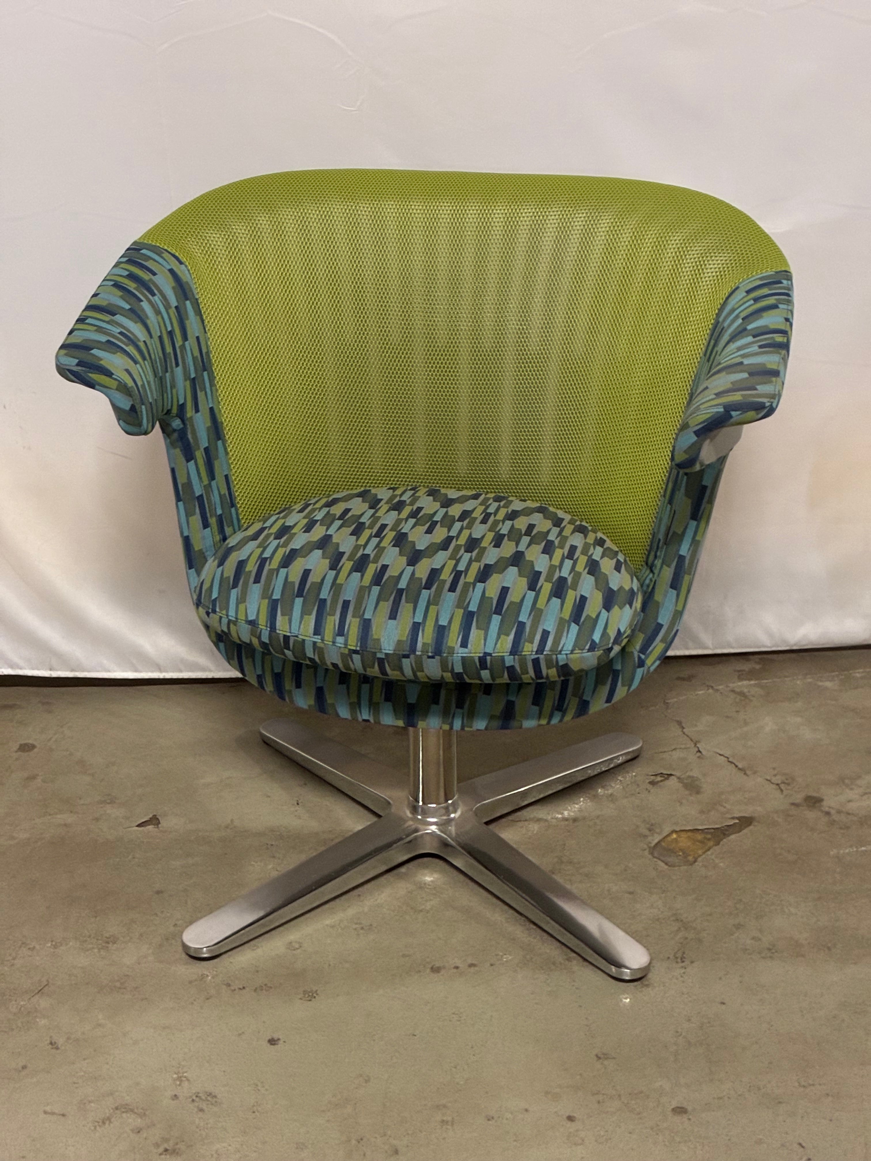 STEELCASE | i2i COLLABORATIVE LOUNGE CHAIR – Storr PreOwned