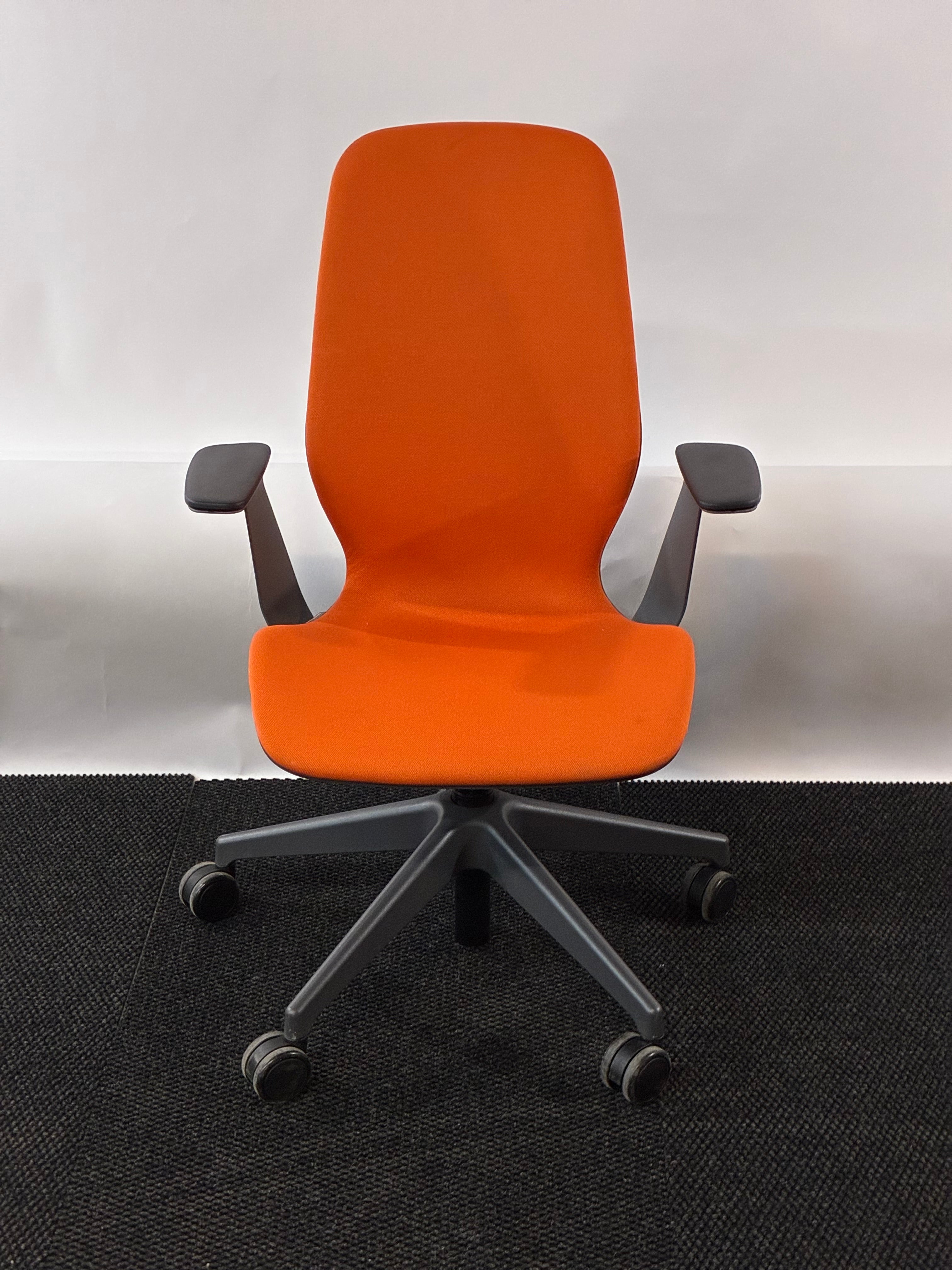 STEELCASE | SILQ TASK CHAIR – Storr PreOwned