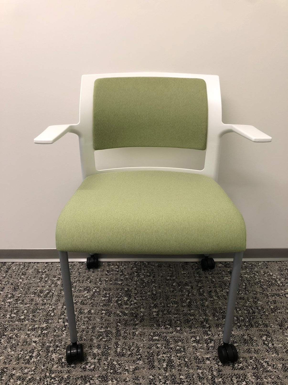 STEELCASE | MOVE CHAIR SPROUT – Storr PreOwned