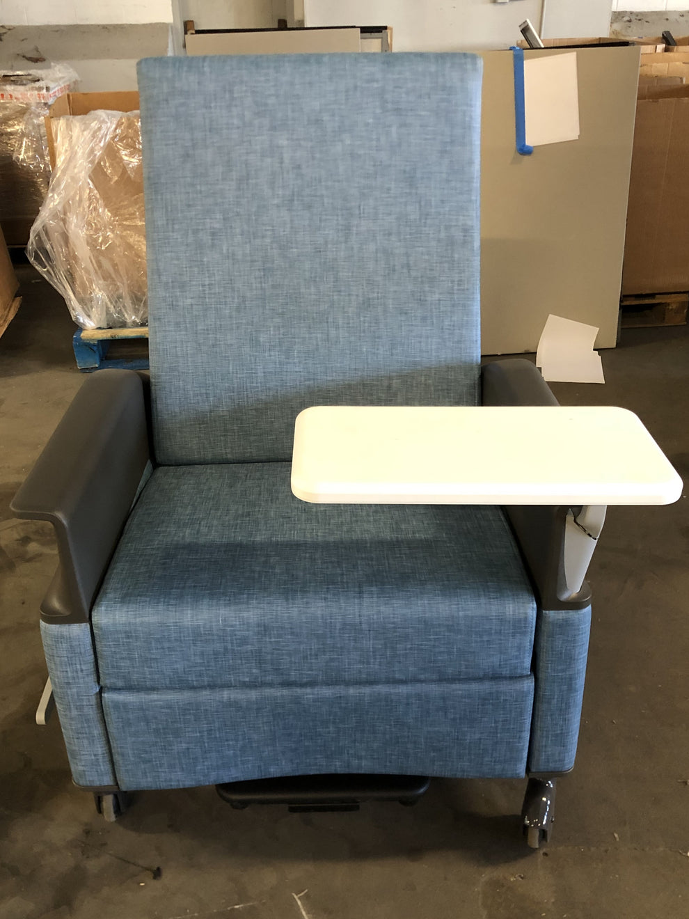STEELCASE | EMPATH TRENDELENBERG RECLINER – Storr PreOwned