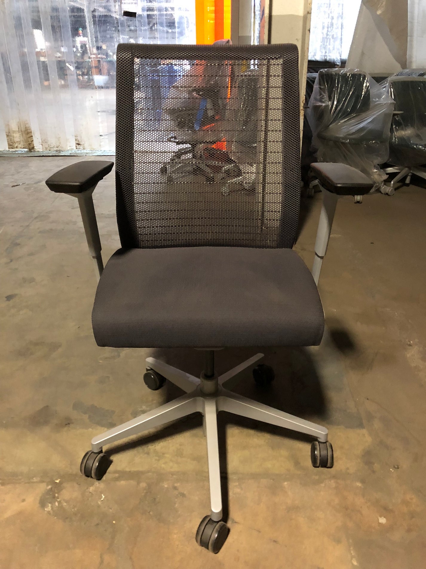 STEELCASE | THINK TASK CHAIR TORNADO – Storr PreOwned