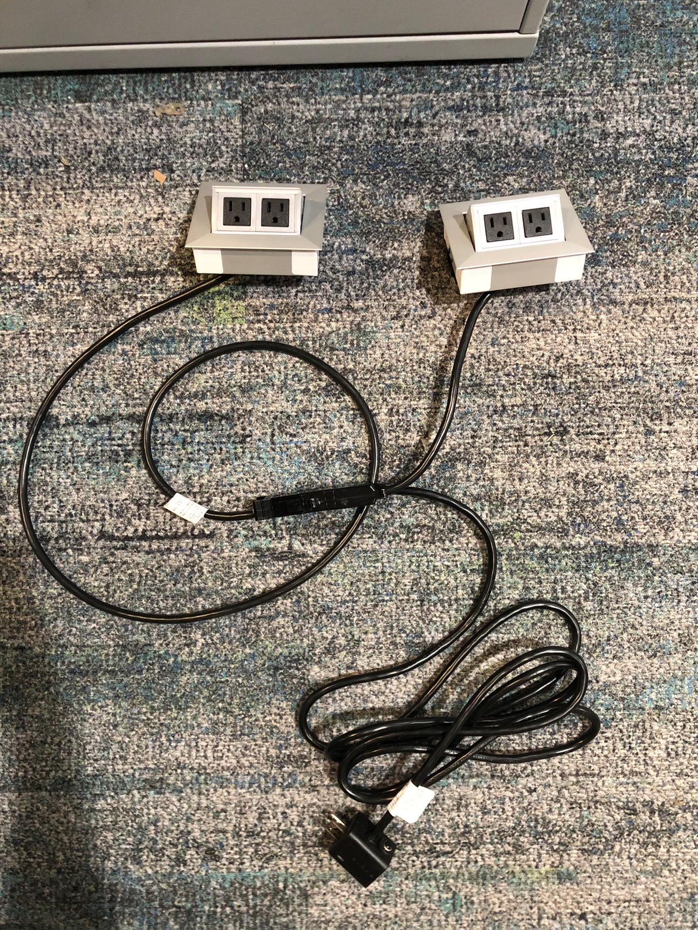 STEELCASE | DUAL TABLE-MOUNT POWER UNIT – Storr PreOwned