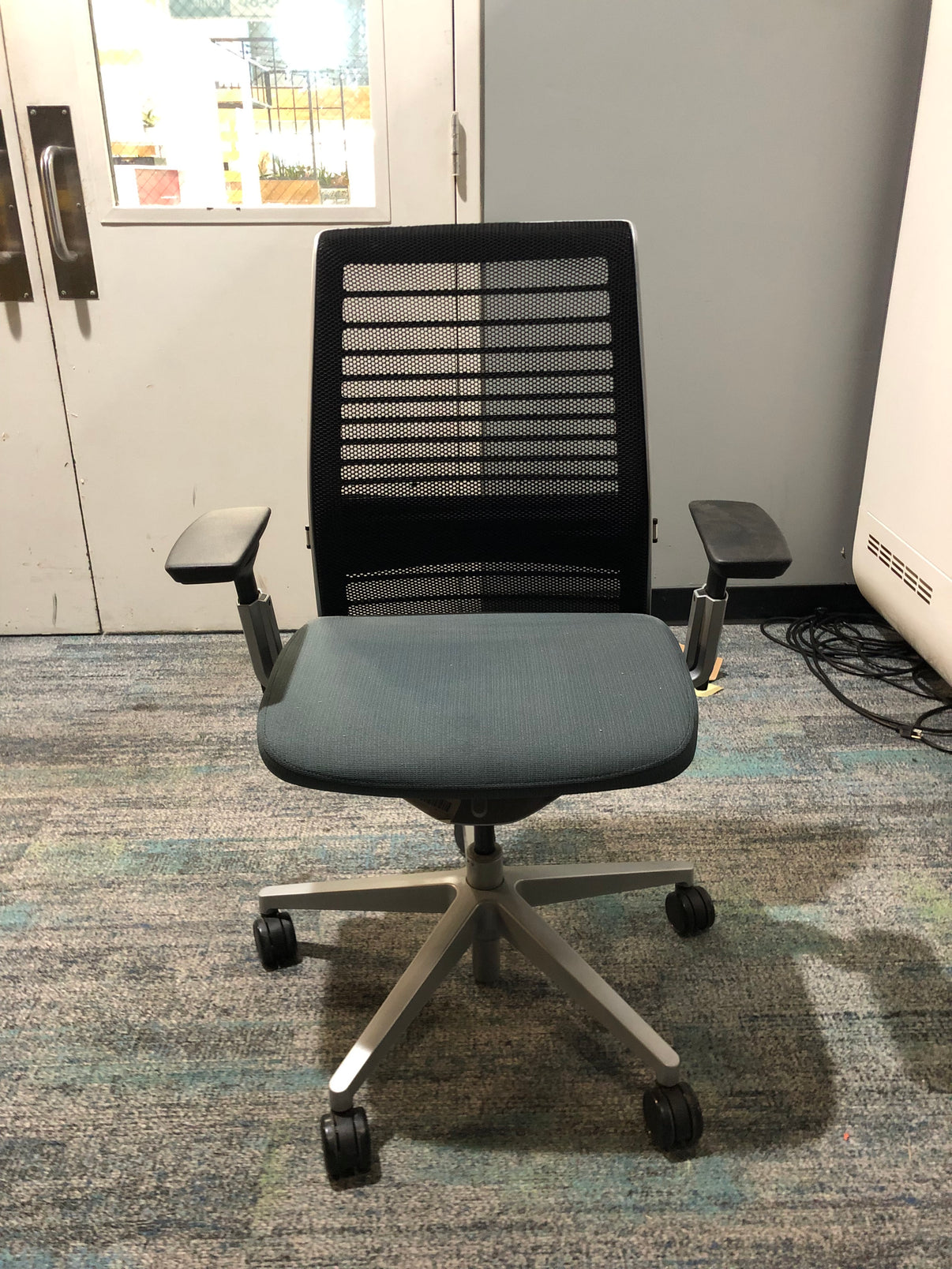 STEELCASE | THINK TASK CHAIR GRANITE – Storr PreOwned