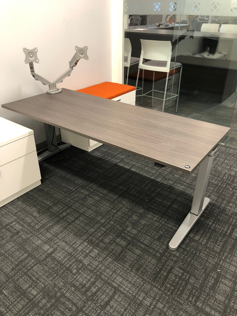 STEELCASE | OLOGY HEIGHT ADJUSTABLE TABLE W/MODESTY PANEL – Storr PreOwned
