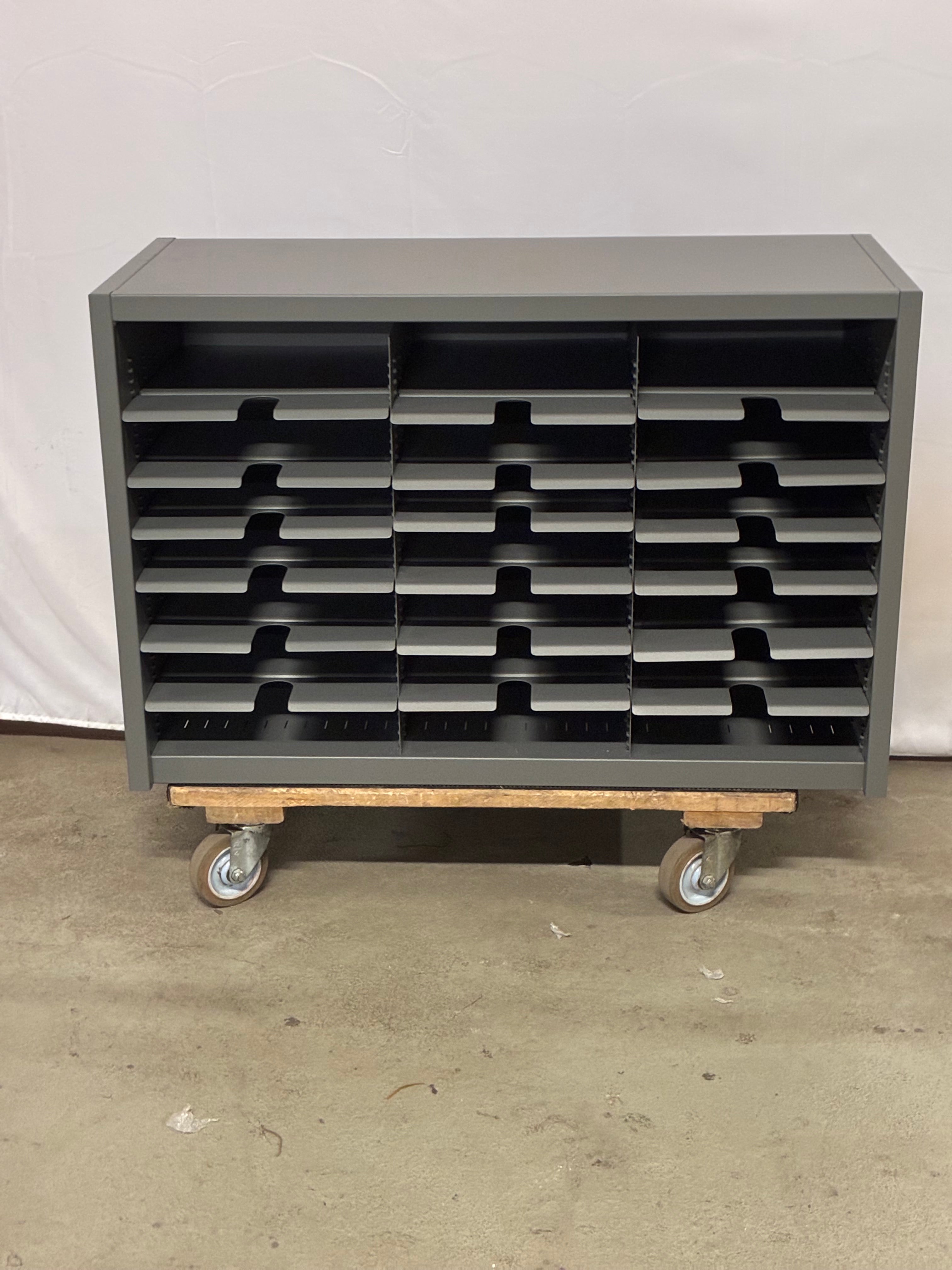 PREOWNED | MAIL SORTER – Storr PreOwned