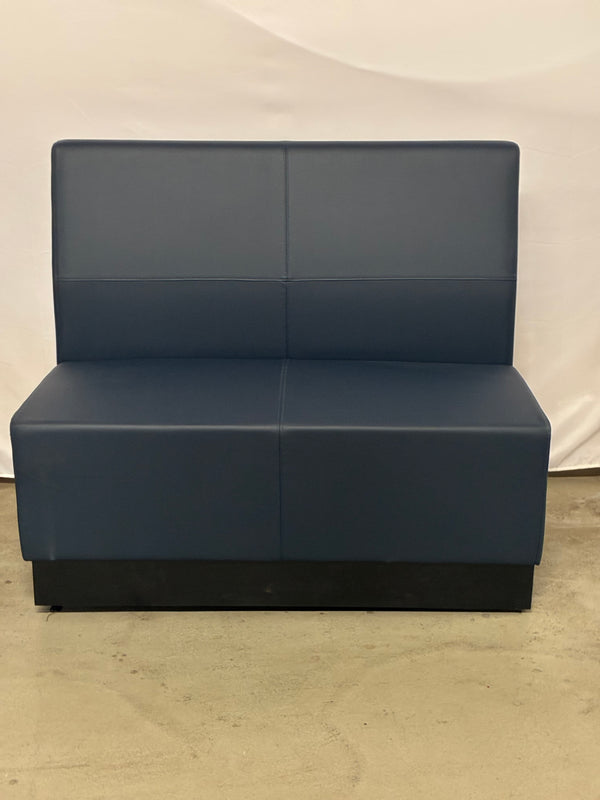NATIONAL | FRINGE, MID BOOTH, 2 SEAT, SINGLE-SIDE – Storr PreOwned