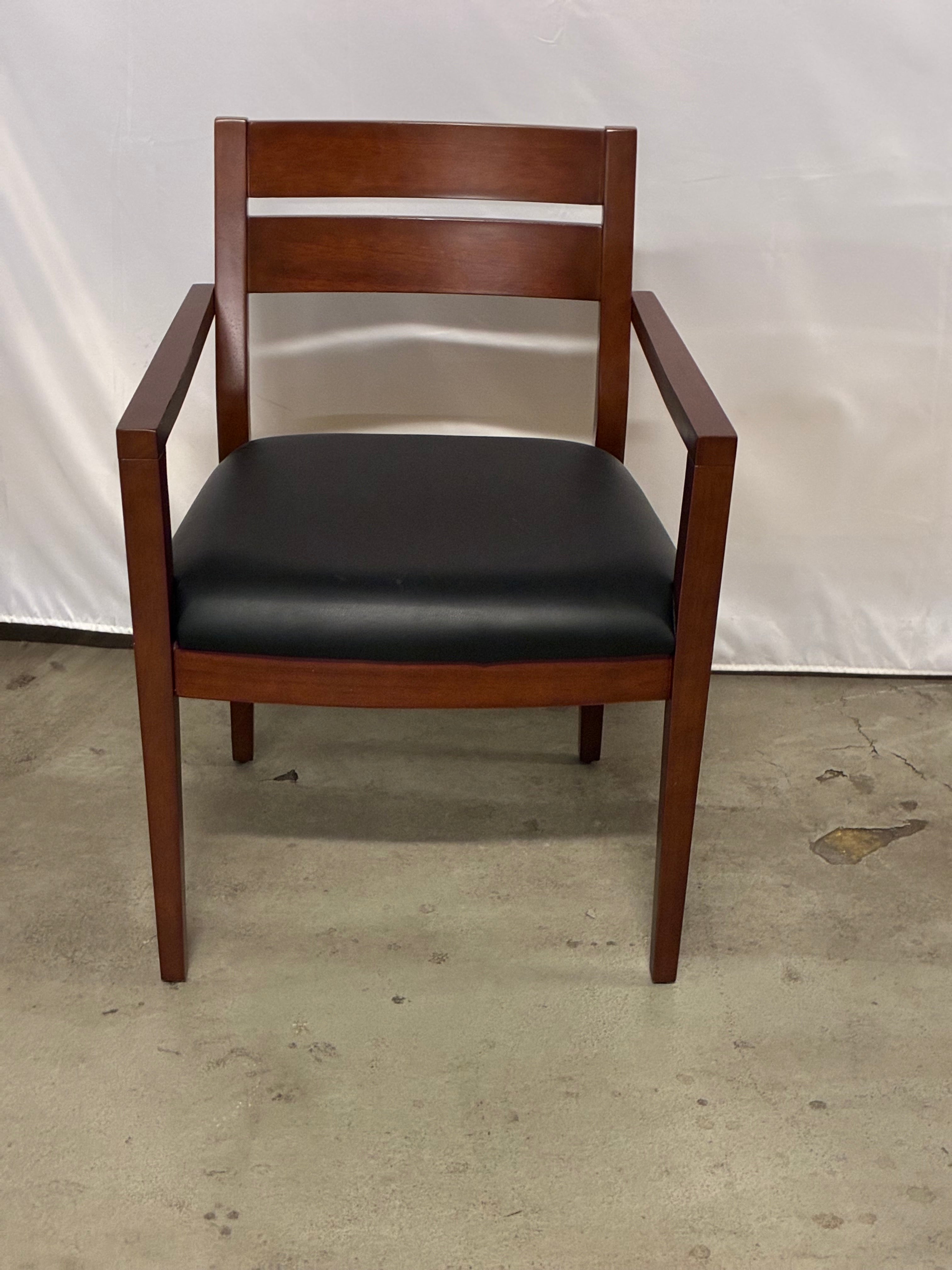OFFICES TO GO | GUEST CHAIR – Storr PreOwned
