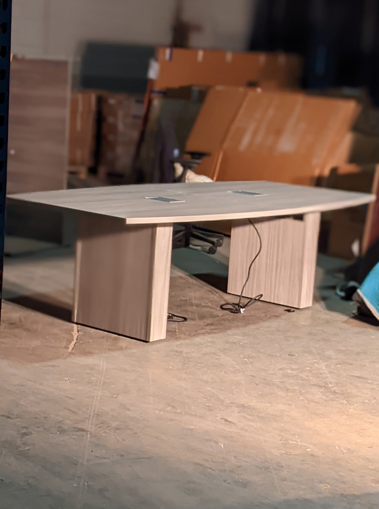 STEELCASE | CONFERENCE TABLE – Storr PreOwned