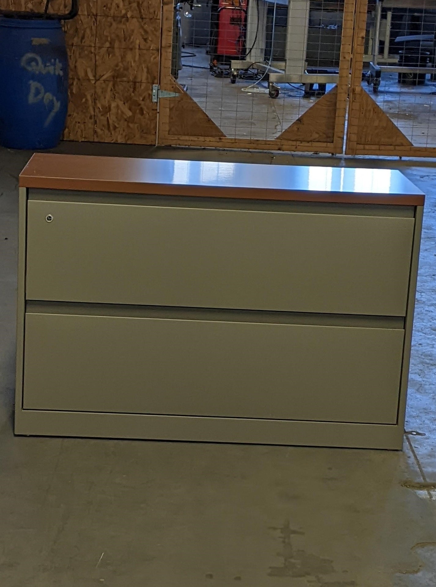 STEELCASE 2 DRAWER LATERAL FILE – Storr PreOwned