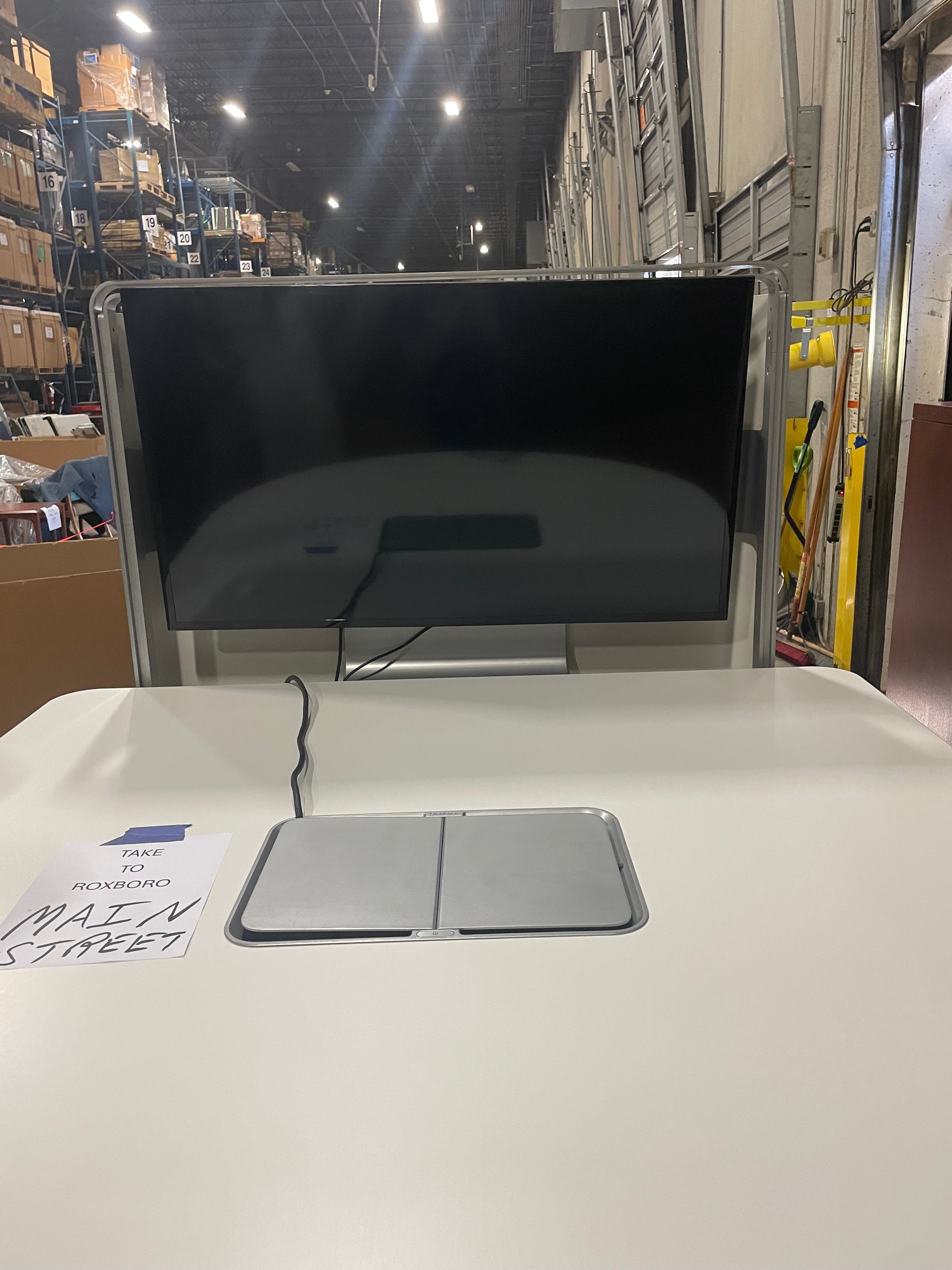 STEELCASE | MEDIA SCAPE TABLE W/TV – Storr PreOwned