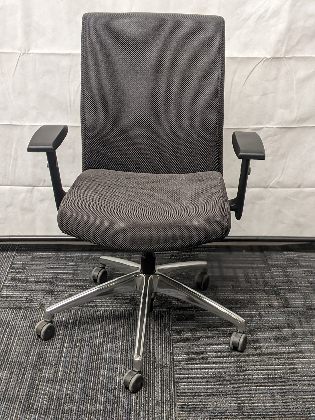 SIT ON IT REALIGN, MIDBACK, BASIC TASK CHAIR – Storr PreOwned